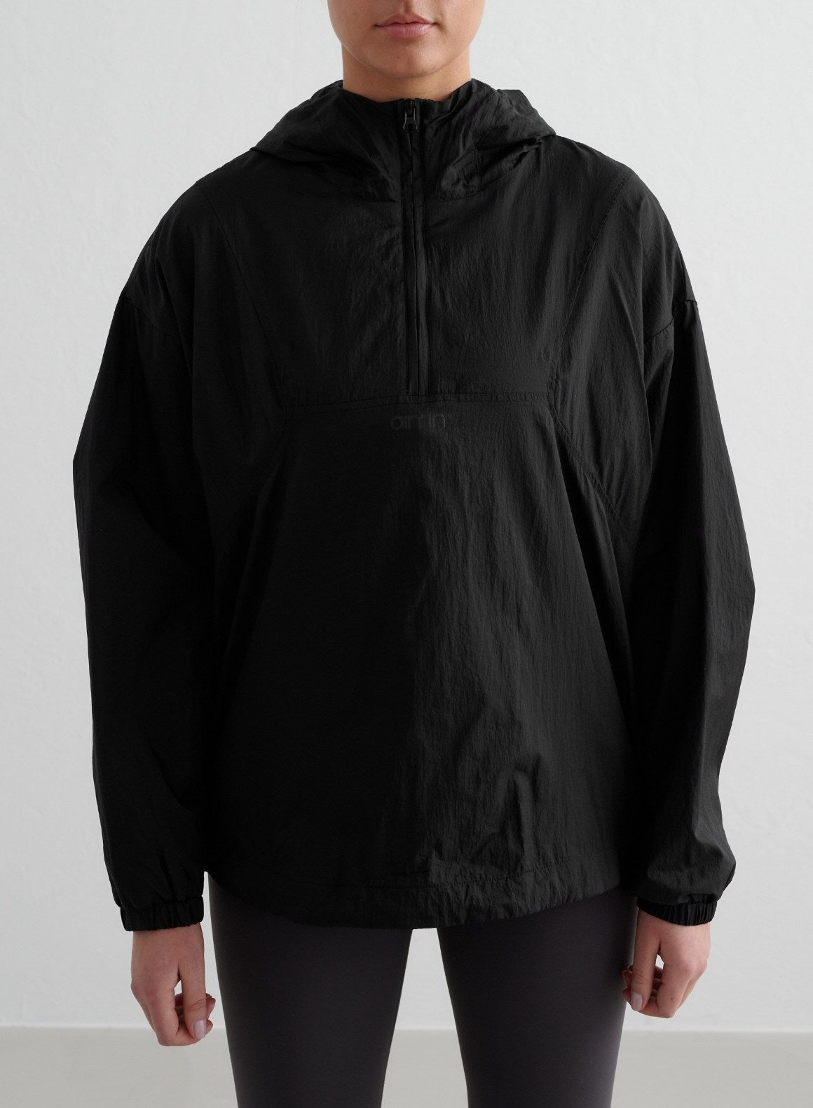 Black Lightweight Anorak – aim'n