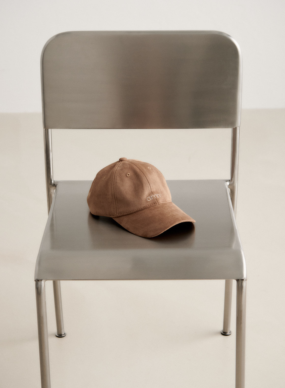 Small Logo Suede Cap – aim'n
